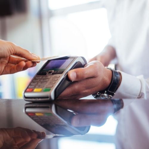 The Benefits Of Making Your Attraction Cashless Vennersys The Benefits Of Making Your Attraction Cashless Vennersys